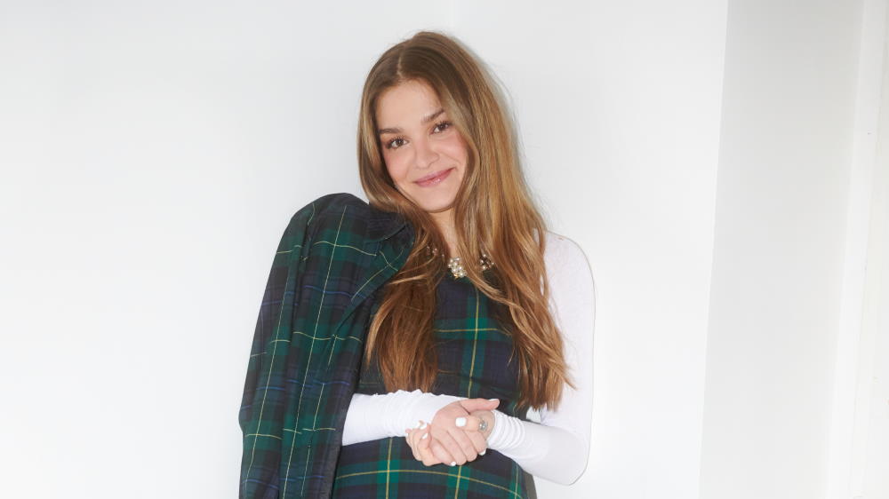 Emily Roberts veröffentlicht neue Single "Hemingway"