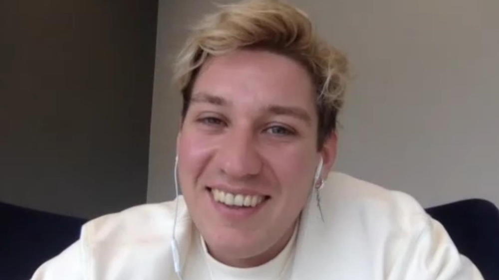 Marius Bear: "'Boys Do Cry' ist ein sehr schweizerischer Song"