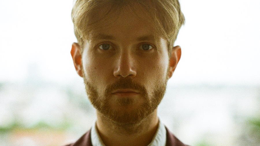 David Bay im Fragebogen-Interview