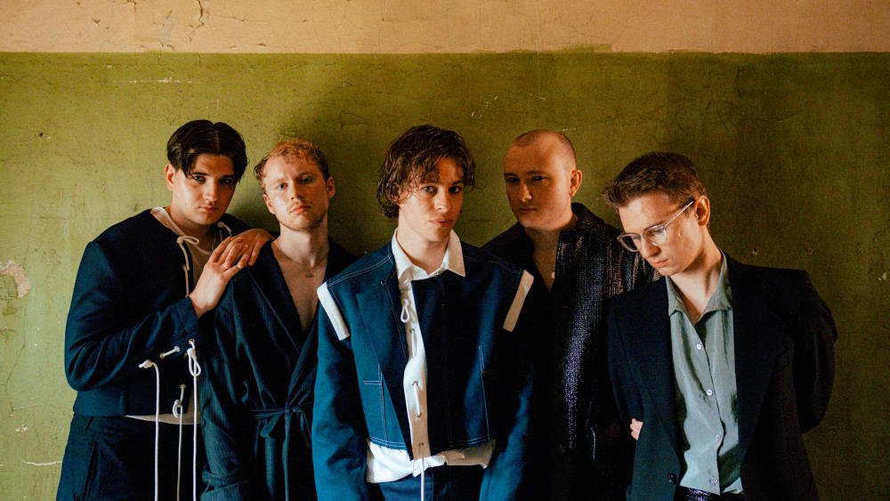 "In wenigen Stunden geschrieben": Giant Rooks mit neuer Single ...